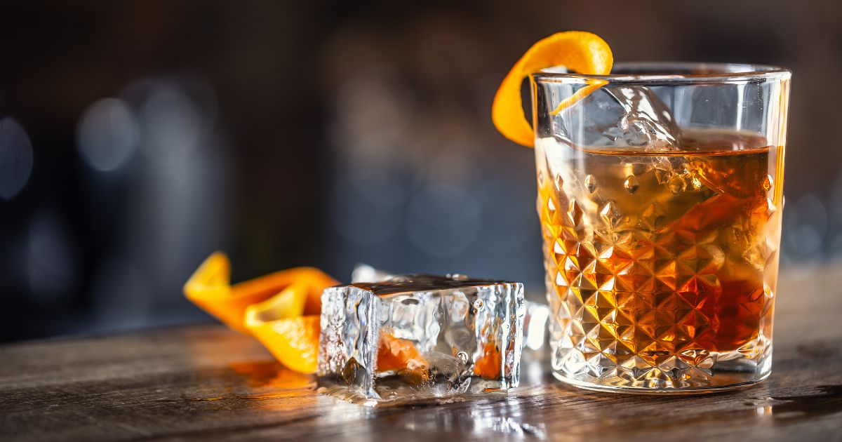 Choosing the right glass: 15 Liquor Glasses types: From Cognac to ...